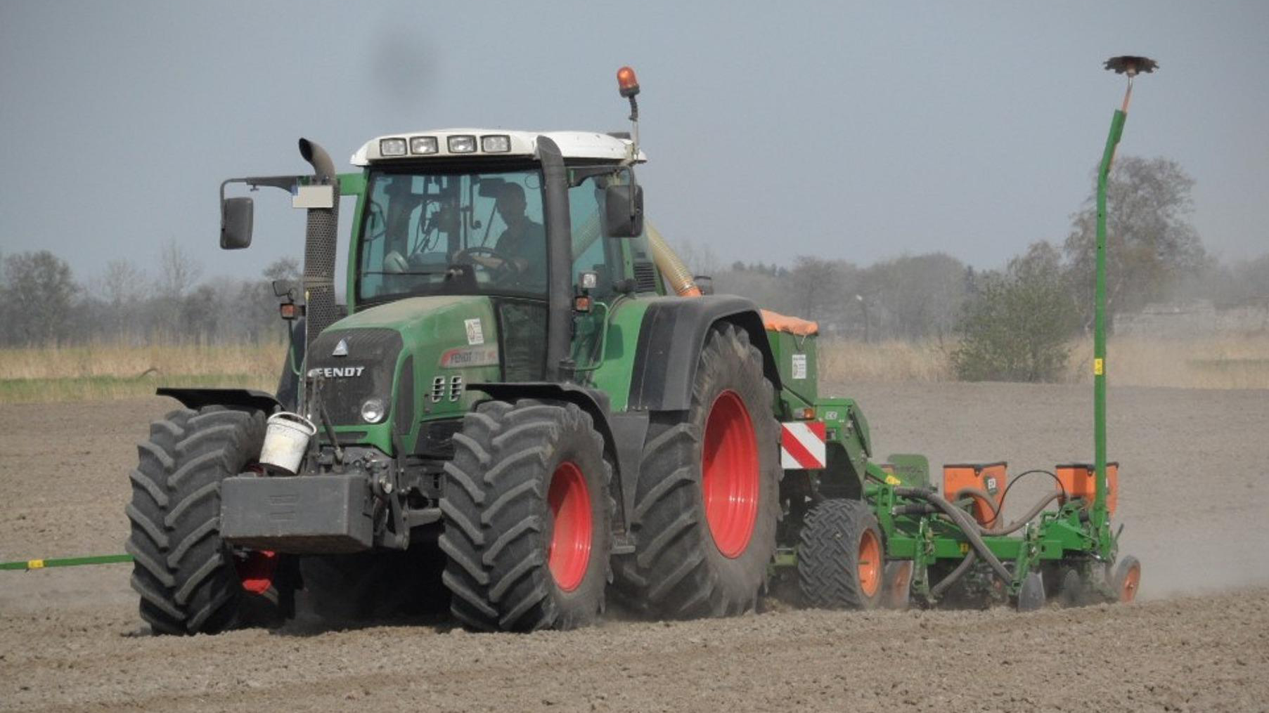 Machines agricoles et outils : le guide complet - SMAG